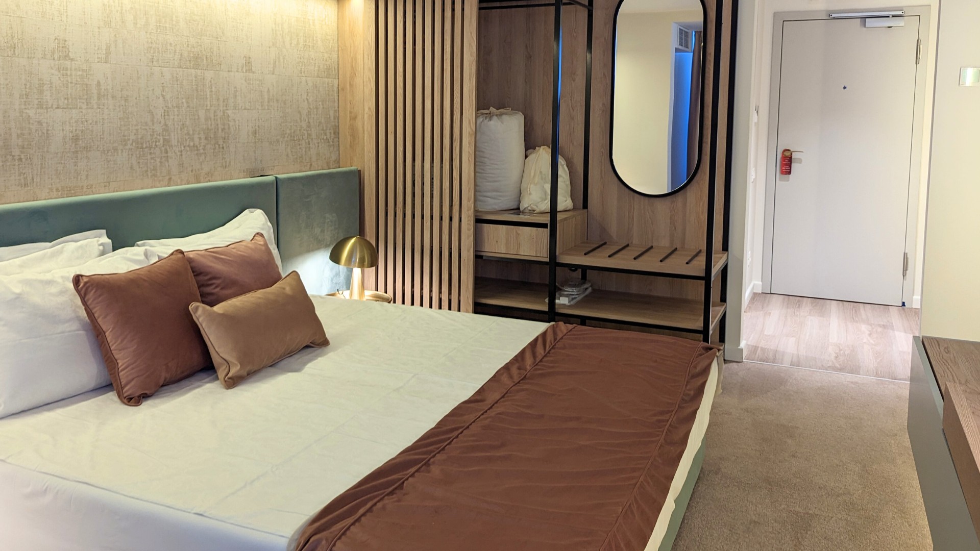 HOTEL BAVARIA BLU – Explore, Dream, Discover!