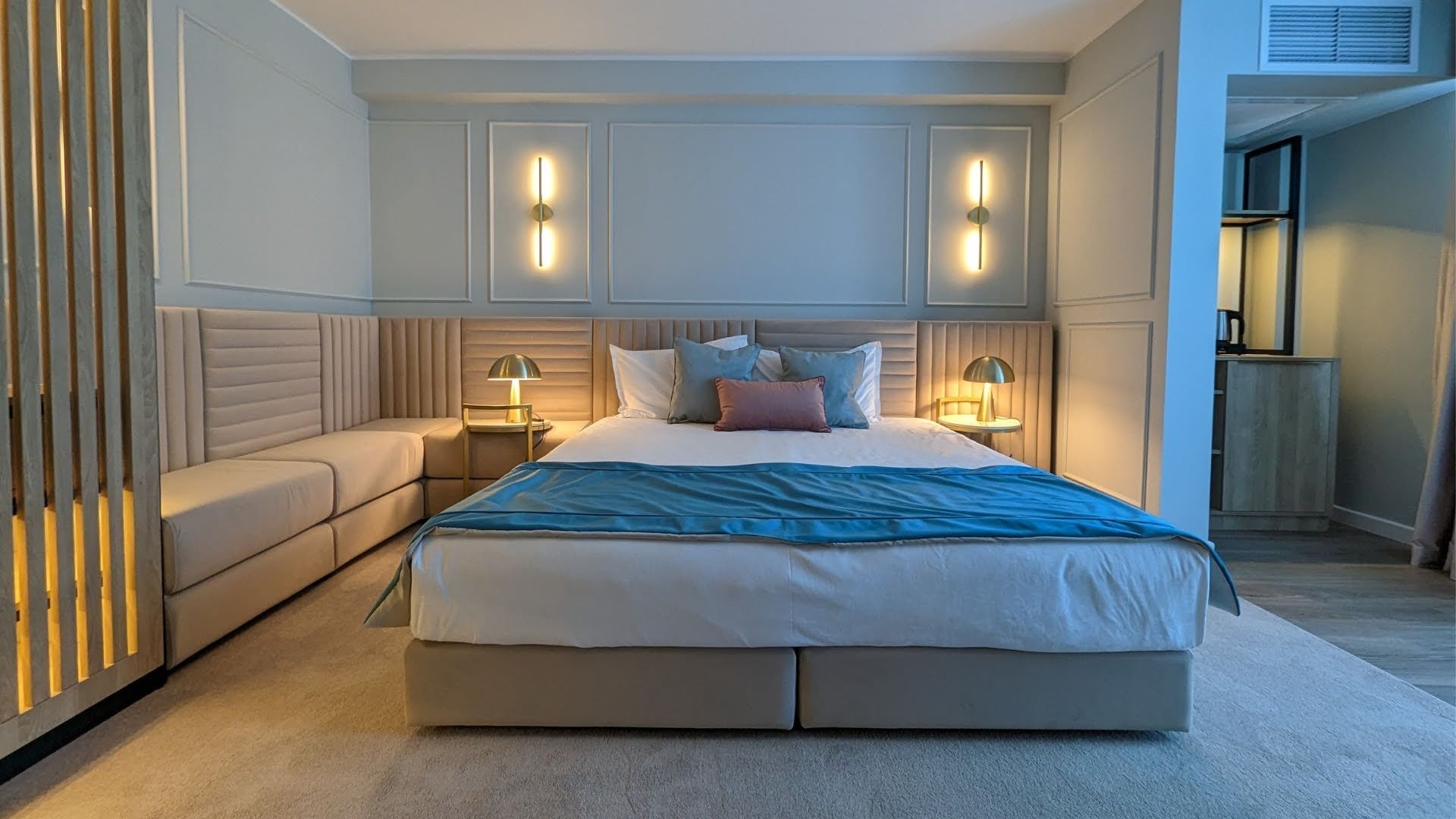 HOTEL BAVARIA BLU – Explore, Dream, Discover!