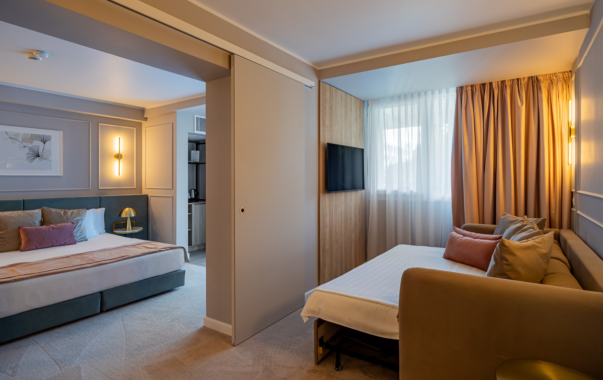 HOTEL BAVARIA BLU – Explore, Dream, Discover!